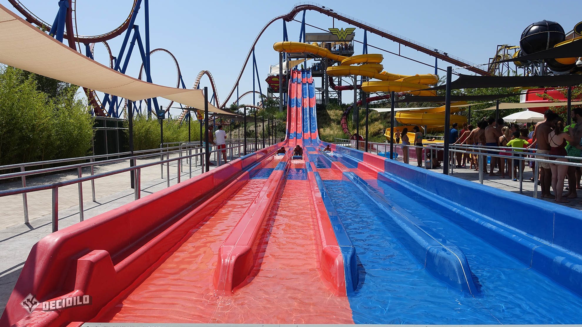 Parque Warner Beach: playa y olas en Madrid. - Decidilo